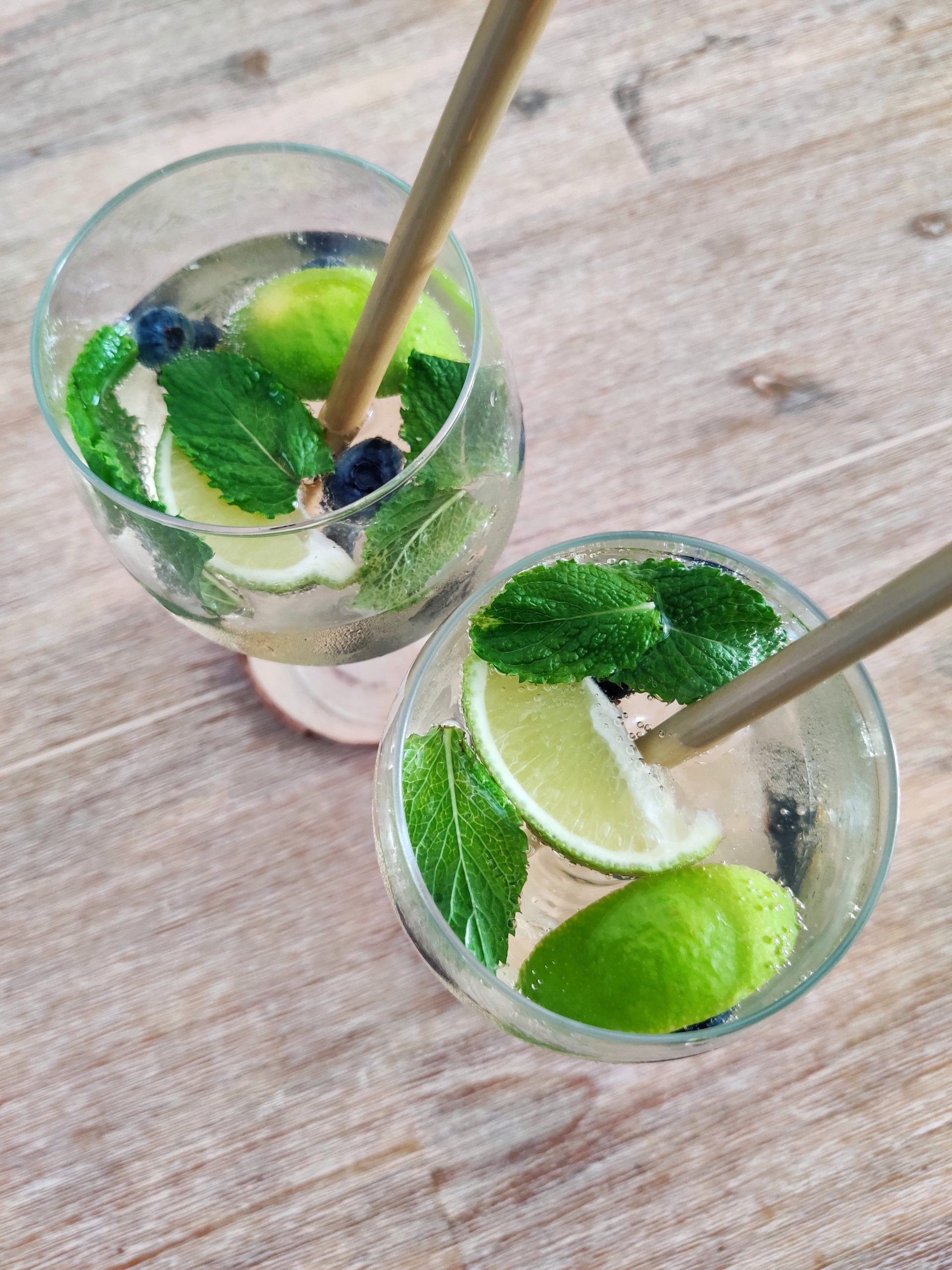 Notre recette facile de l'Hugo Spritz, le cocktail qui fait fureur en ...